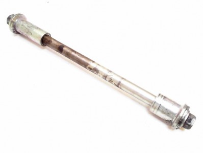 Eje rueda trasera Yamaha ys 125 2018 - 2019